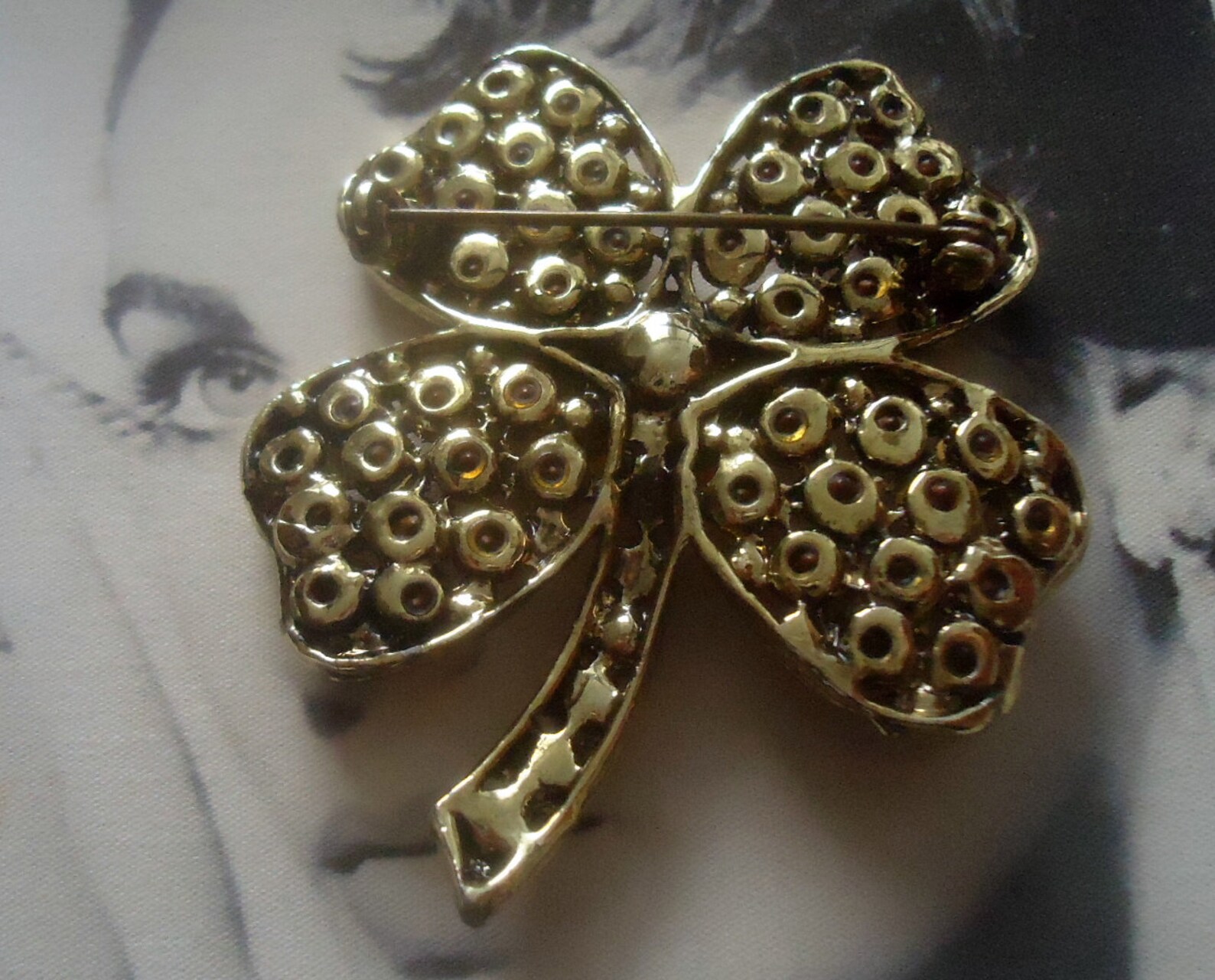 Delizza and Elster A/k/a Juliana Four Leaf Clover Flower - Etsy