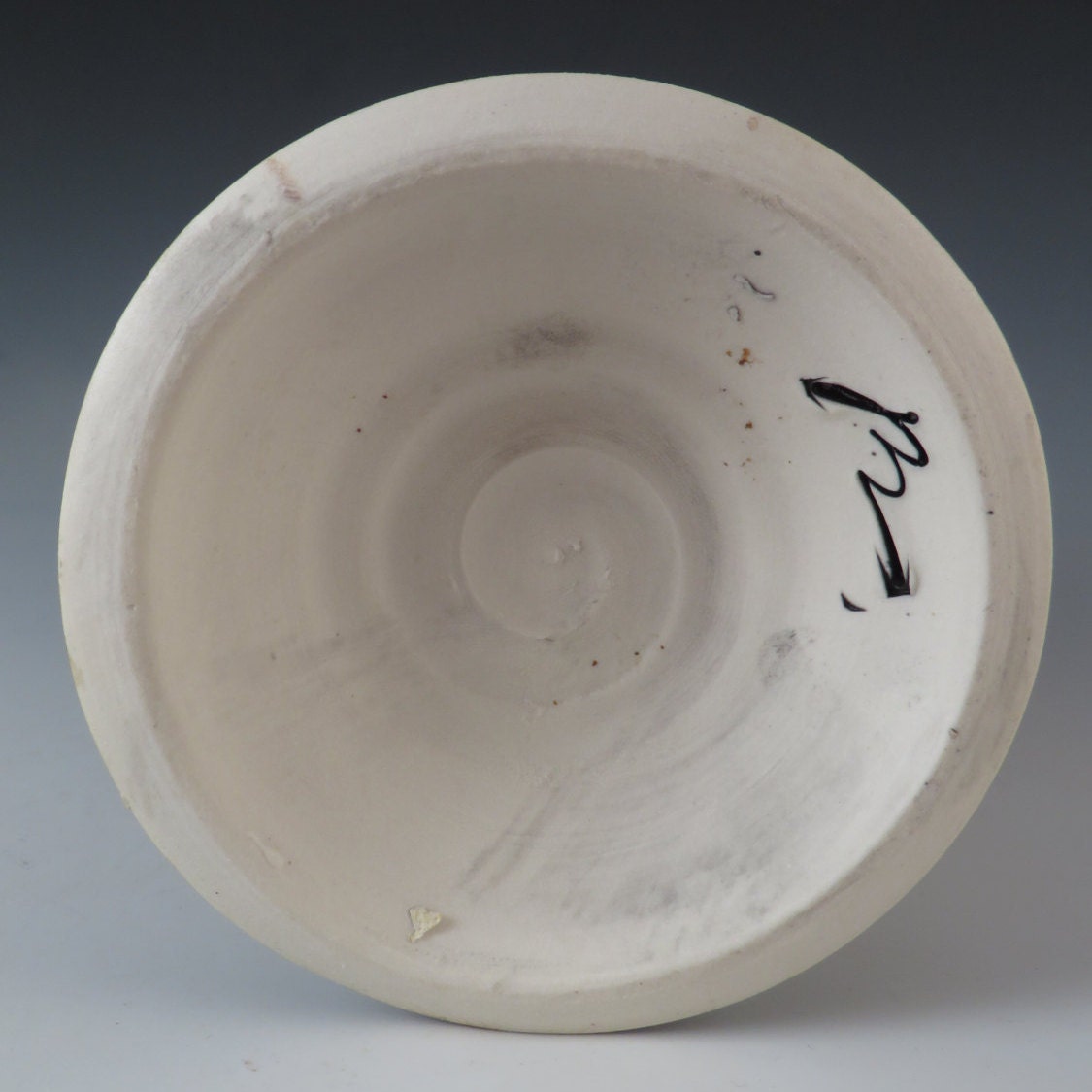 Ash Vase II (219) - Etsy