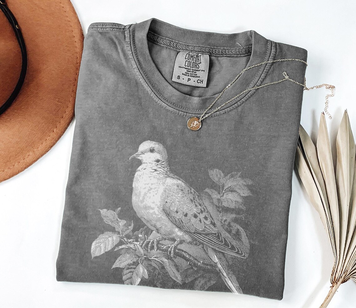 Vintage Mourning Dove Shirt: Birdwatcher Wildlife Comfort Colors® T ...