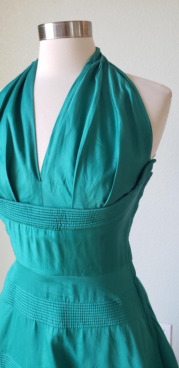 Classic 1950s Cotton Halter Dress with Trapunto Bands… - Gem