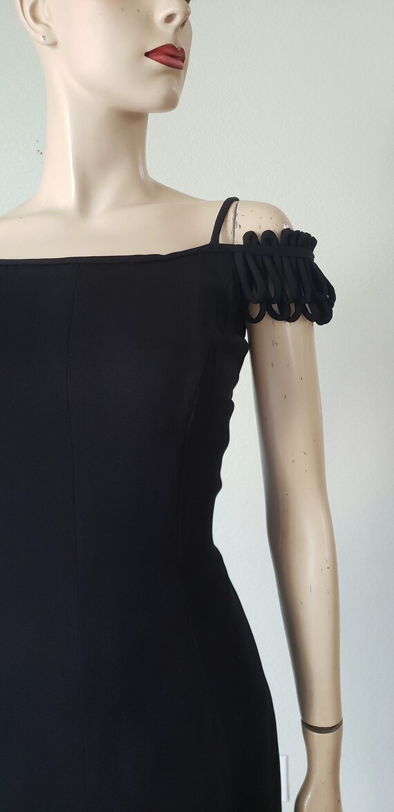 1960s Peggy Hunt Hourglass LBD with Off Shoulder Slee… - Gem