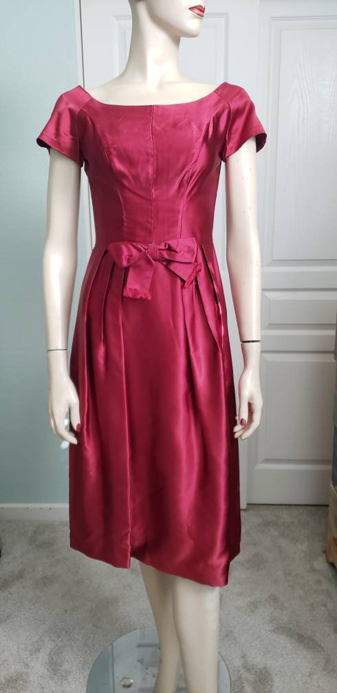 1950s-60s Red Satin Dinner Dress With Fringed Bow / 50s Red - Etsy