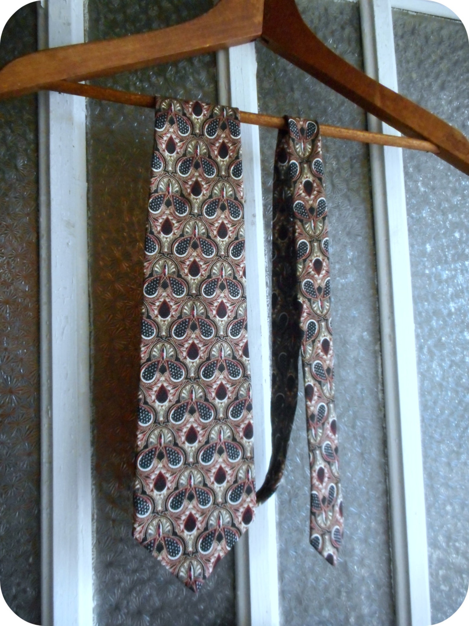 Vintage Men's 100% Silk Men's Neck Tie Meeting Street . Luxury Formal ...