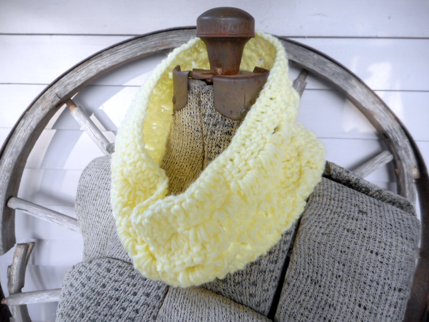 Lemon Wedge Girls Crochet Infinity Scarf Neck Cow Little Girl Toddler ...