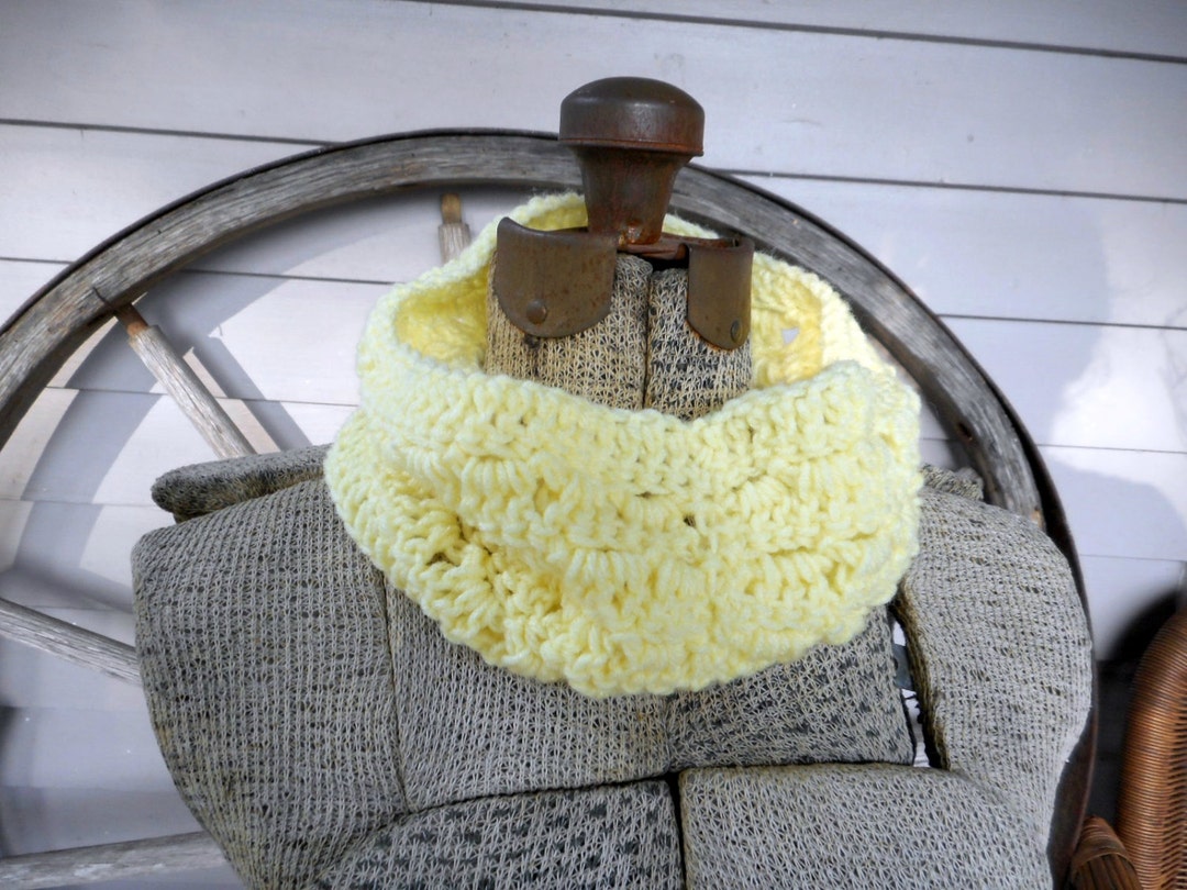 Lemon Wedge Girls Crochet Infinity Scarf Neck Cow Little Girl Toddler ...
