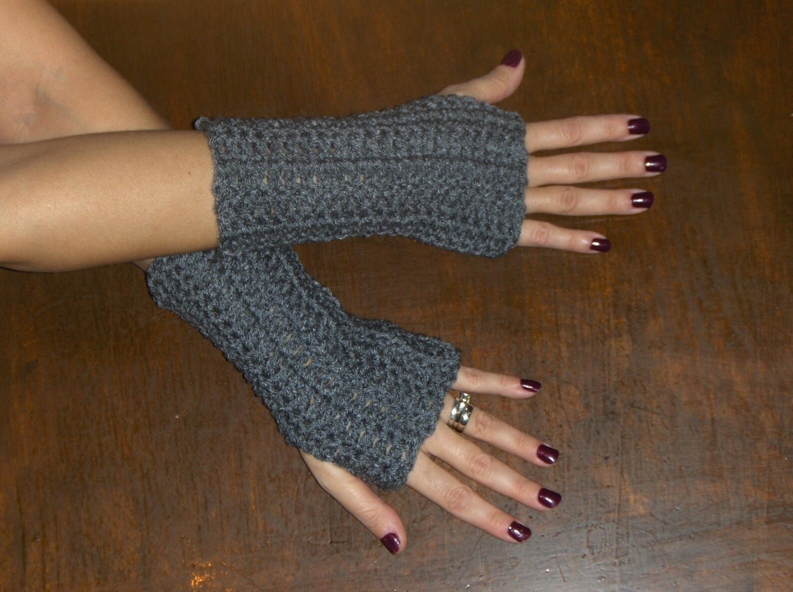 Crochet Pattern Easy Simple Crocheted Fingerless Gloves / Wrist Warmers ...