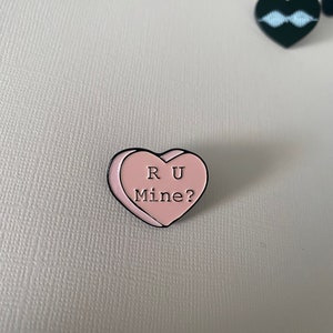 Arctic Monkeys Heart Enamel Pins. AM Soft Enamel Pin Badge - Etsy