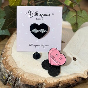 Arctic Monkeys Heart Enamel Pins. AM Soft Enamel Pin Badge Brooch Funny ...