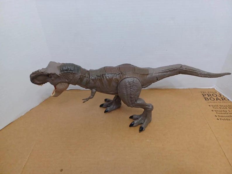 Mattel Jurassic World T-rex Bite 'N Fight Dino Rivals 20" Tyrannosaurus ...