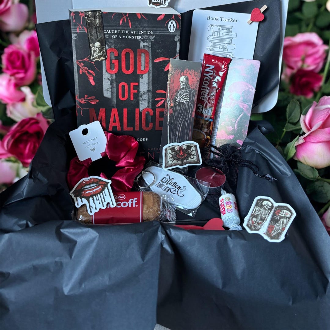 Dark Romance Book Box: Gophic Dark Blind Date Gift Set - Etsy