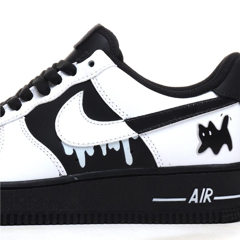 Black Cat Graffiti Custom AF1 Sneakers - Anime Style Street Fashion ...