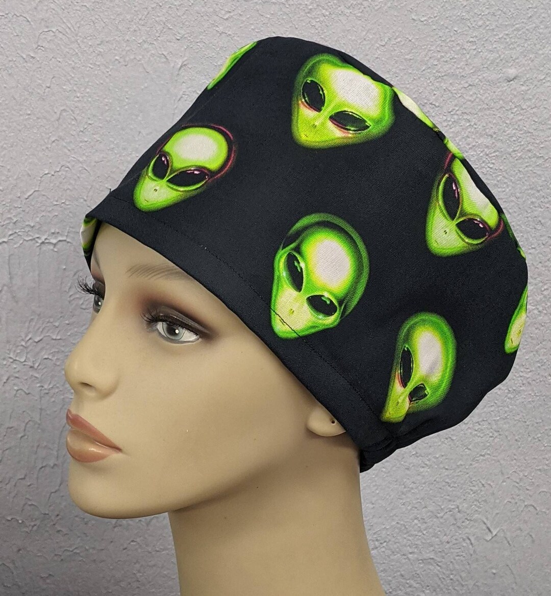Aliens Scrub Cap.. Ponytail, Hybrid, Surgeon Cap - Etsy