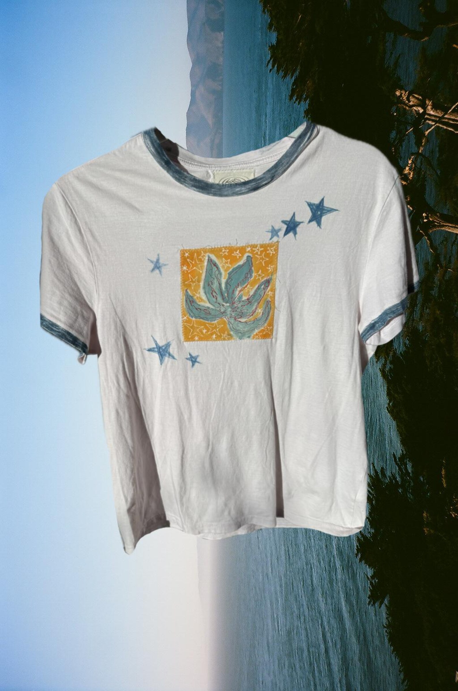 How to Paint on Clothes: Upcycling Guide for Beginners- No Sewing ...