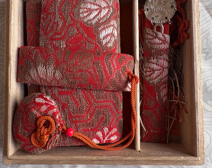 Antique Vintage Japanese "hakoseko" Kimono Accessory SET in Wooden Box ...