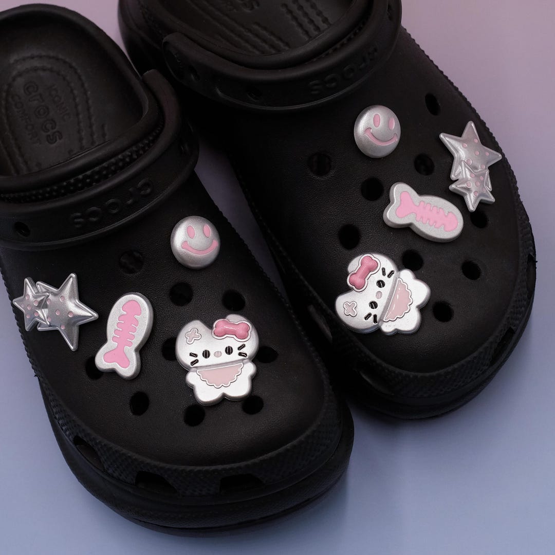 Pink Chrome Collection 01 Kitty Bones Set (8pcs) | Silver Pink Jibbitz ...