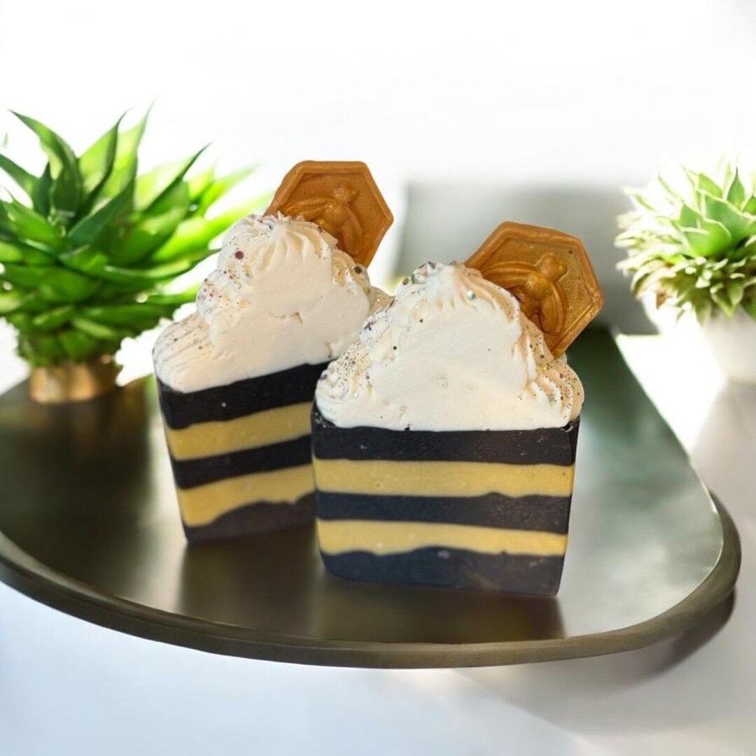 Honeycomb Bliss Cold Process Soap | Free Gift With Purchase - Etsy