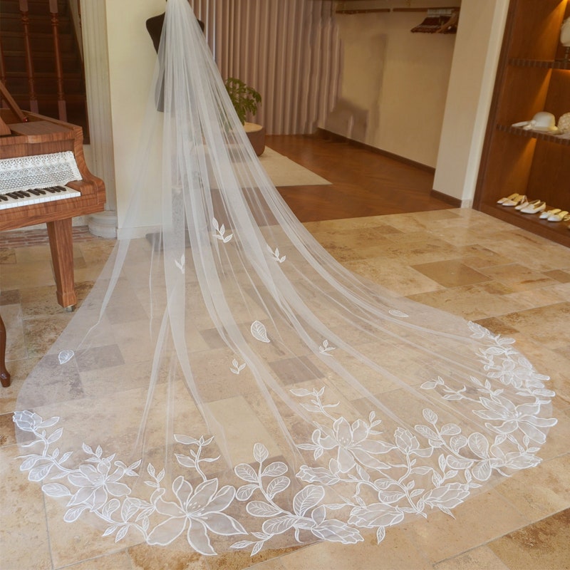 Floral Wedding Veil - Etsy