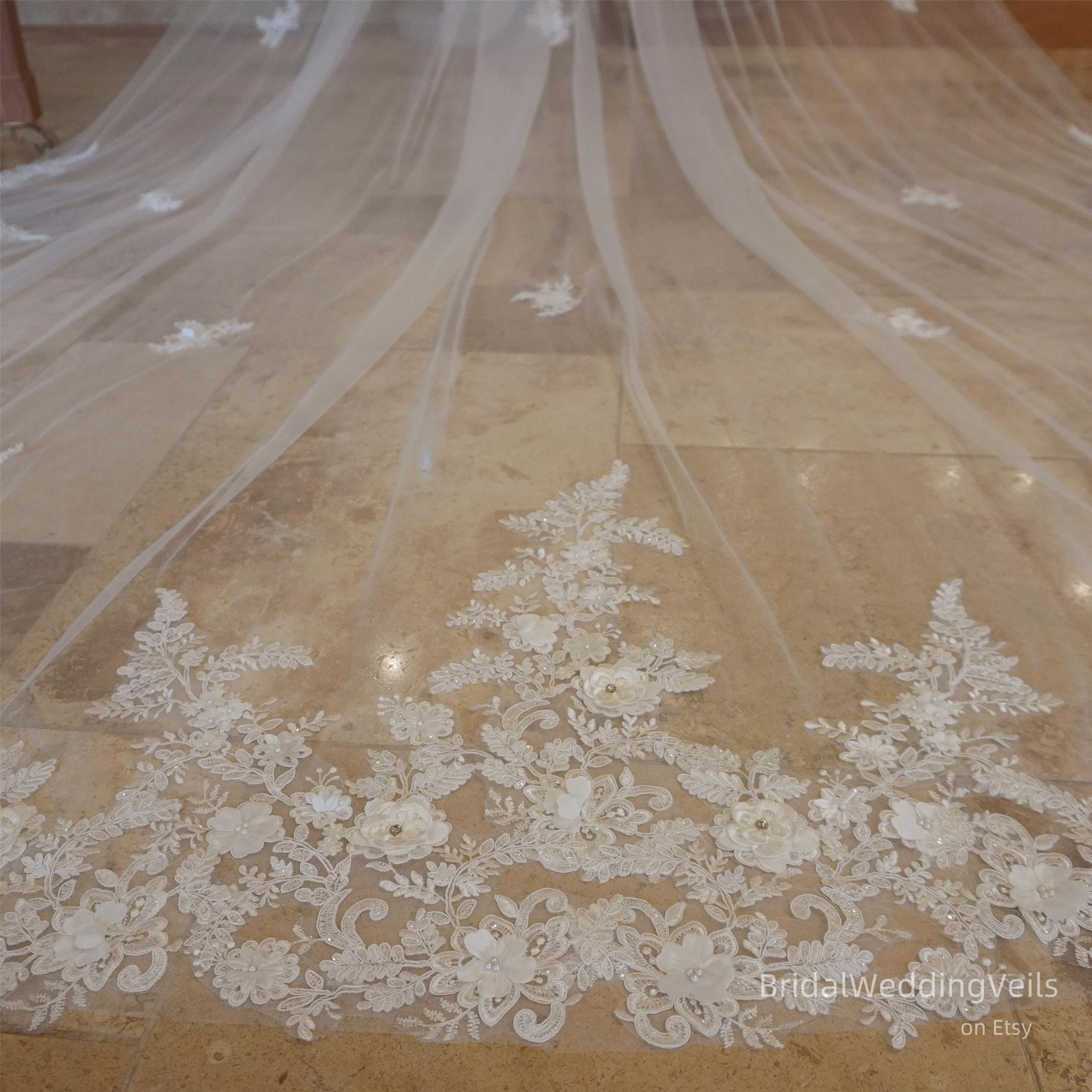 Ivory Lace Wedding Veil Cathedral Length,scattered Flowers on Veils ...