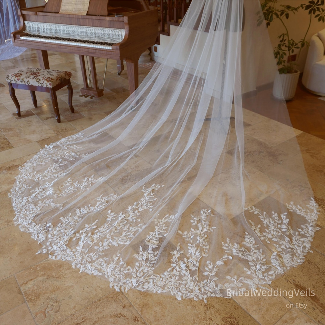 Ivory Leaf Lace Wedding Veil,cathedral Long Veils for Bride,fairy ...
