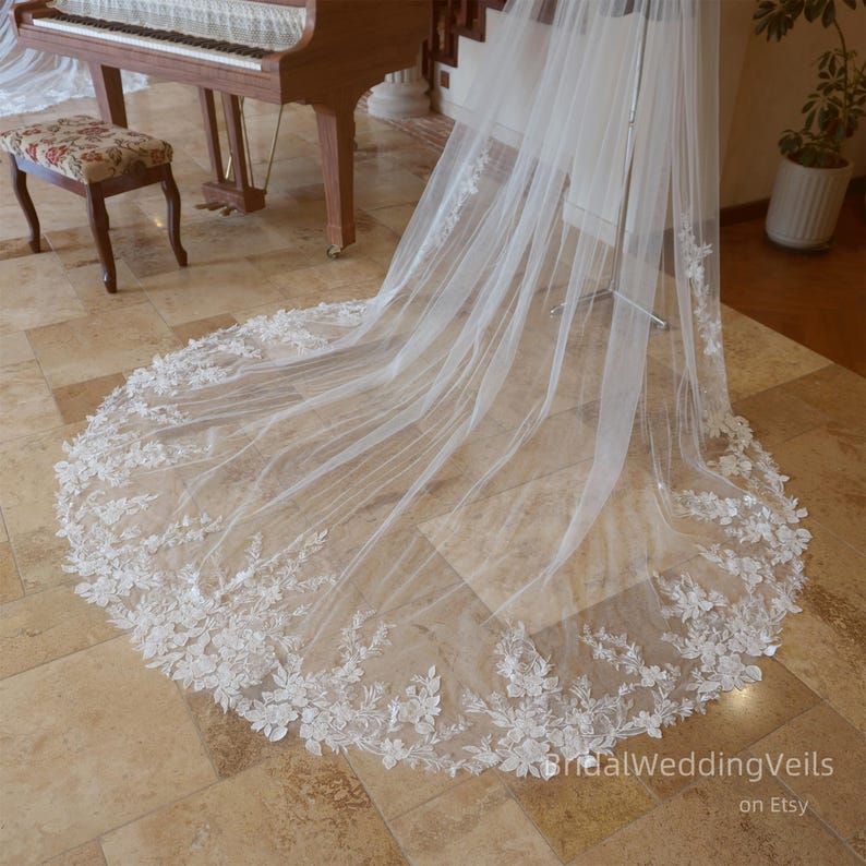 Shiny Beaded Flowers Lace Wedding Veil,cathedral Long Veils for Bride ...
