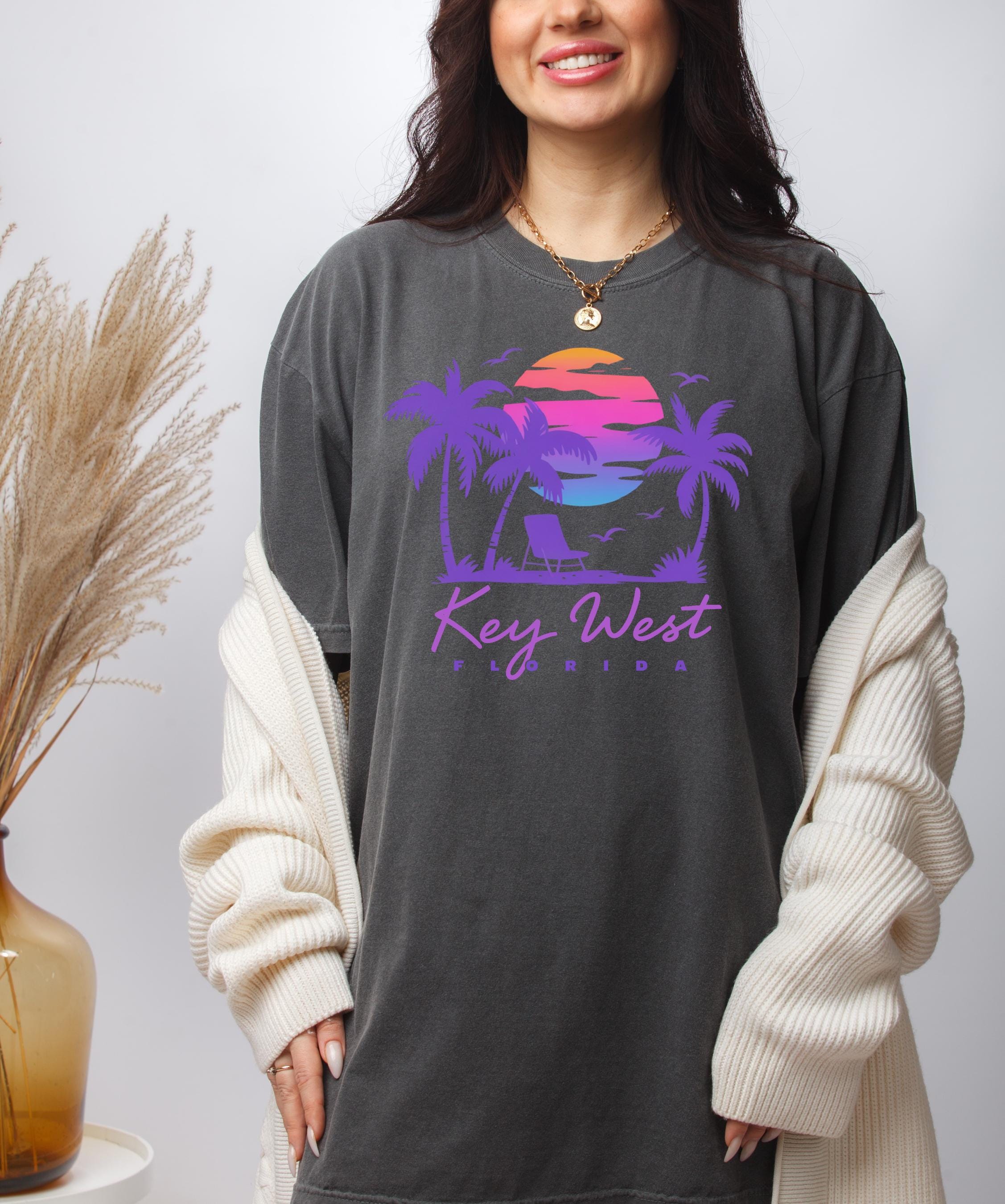 Vintage Key West Florida T-shirt Design, Retro Palm Tree Sunset Graphic ...