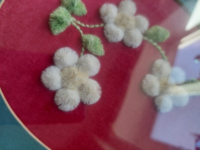 Vintage Caribou Tufting White Flowers Framed Picture Slave - Etsy