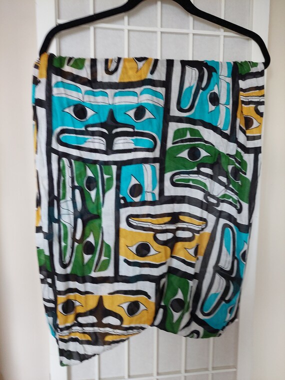 First Nations Native Bear and Beaver Design Colourful Circle - Etsy