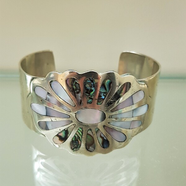 Inlaid Design - Etsy