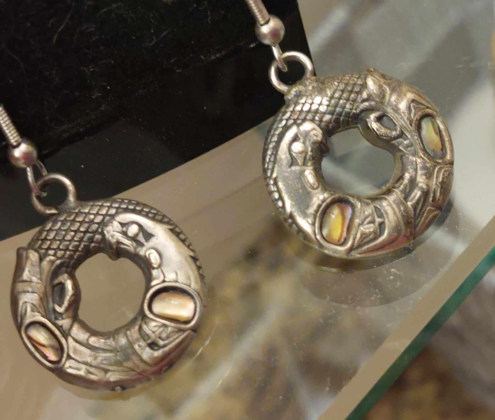 DURI First Nations EAGLE Design Abalone Shell Vintage Earrings by Duri ...