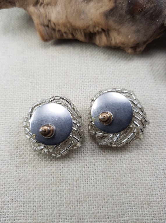 Vintage Clear Glass Seed Beaded Woven Nest Stud Earri… - Gem