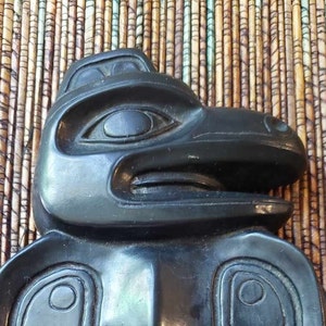 Thorn HAIDA THUNDERBIRD First Nations, Made in British Columbia. 7 ...