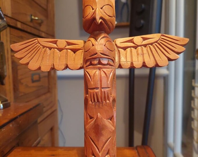 Vintage Cedar Wood Native Totem Pole- Hand Carved, 9 Inch, Initials - Etsy