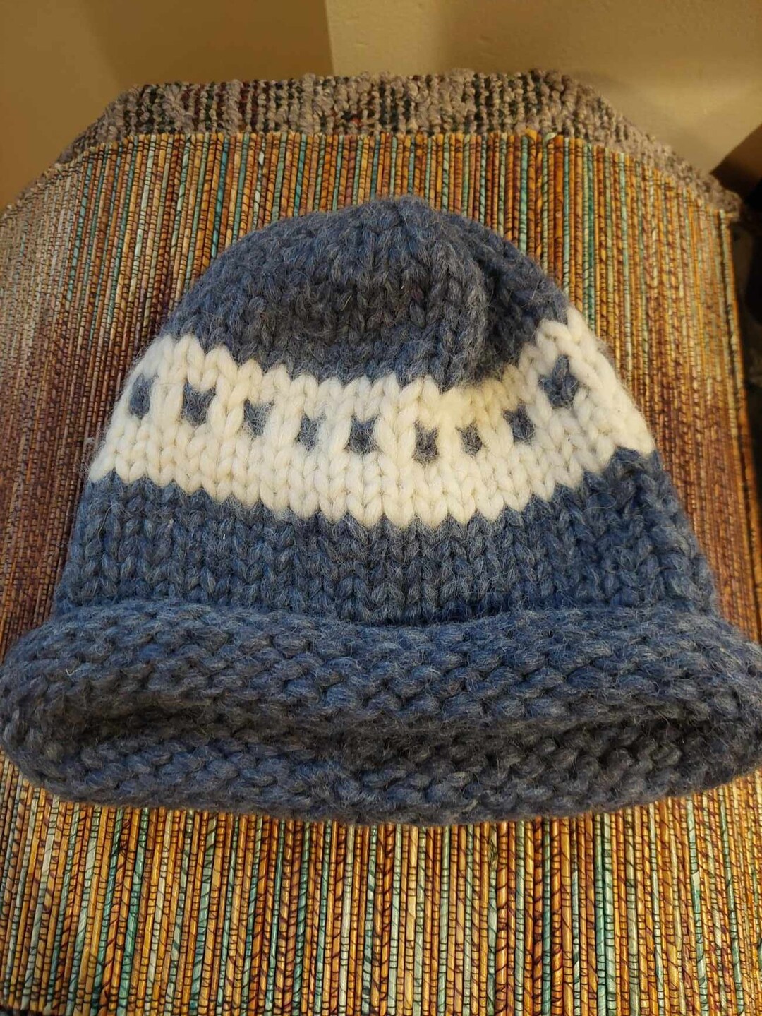 First Nations Hand Knit Cowichan Wool Native Hat Cream and Denim Blue ...
