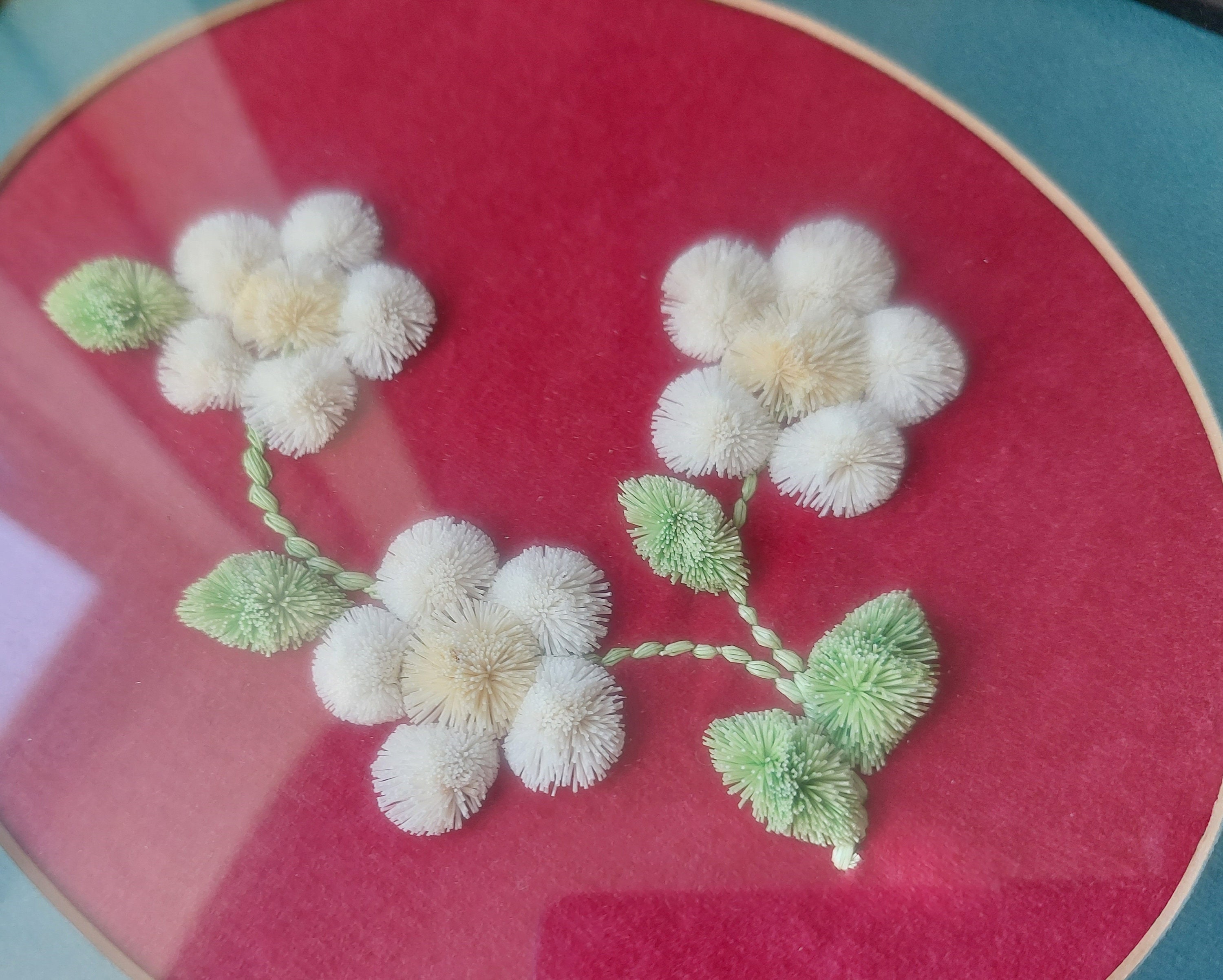 Vintage Caribou Tufting White Flowers Framed Picture Slave - Etsy Canada