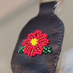 Black Leather Hand Made First Nations Beaded Flower Key Chain - Etsy