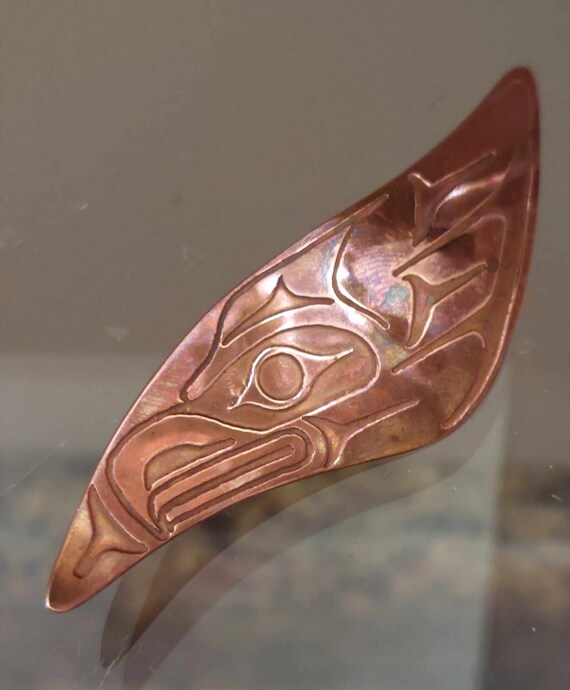 Vintage First Nations Carved Copper EAGLE Brooch - Gem