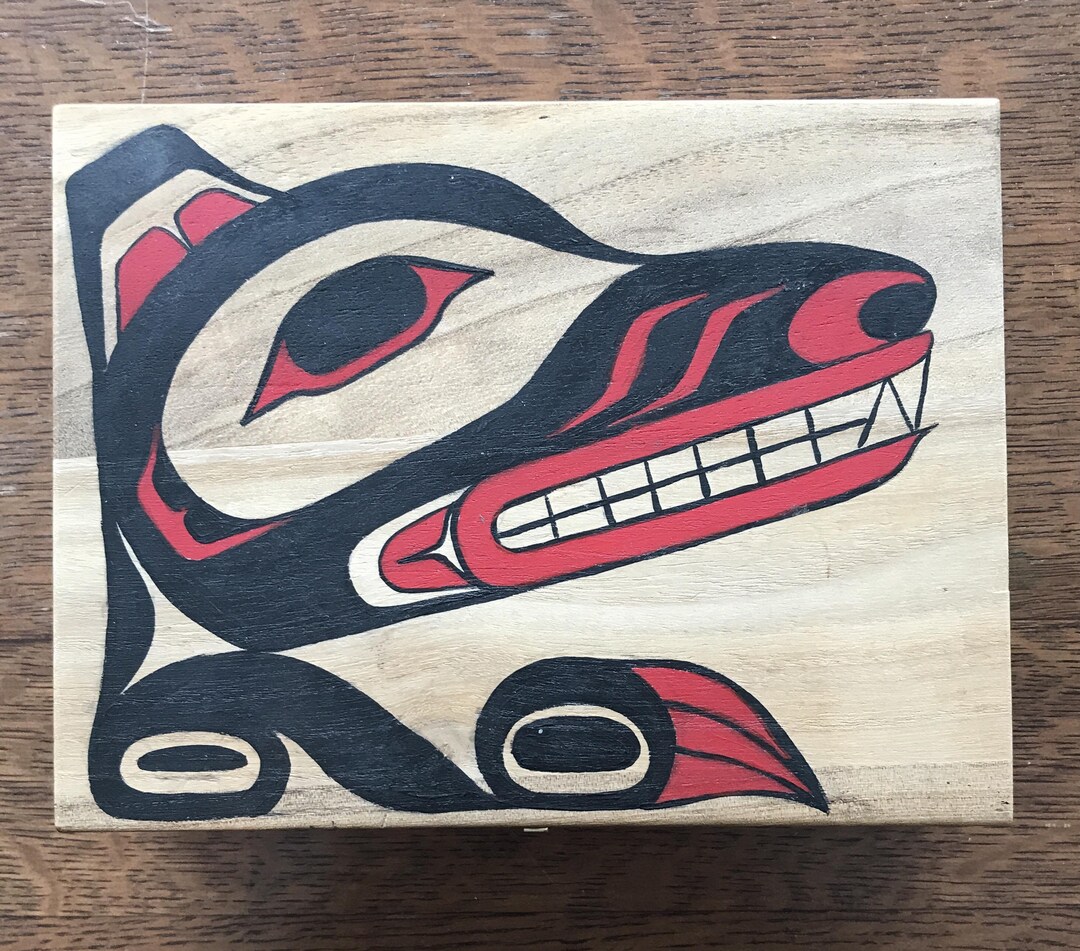 Vintage First Nations Hand Painted Cedar Lid Wall Hanging - Etsy