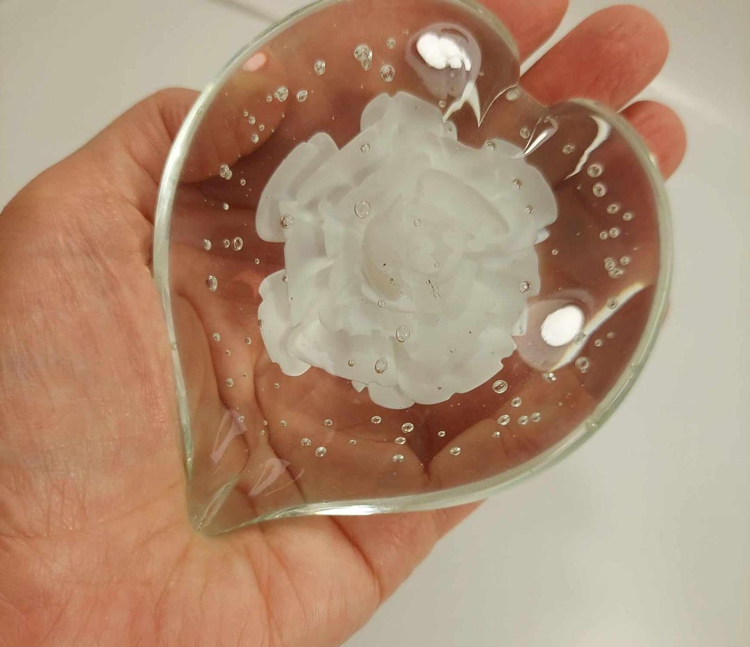 Heart Shape Clear Glass Controlled Bubble Flower Paperweight - Etsy