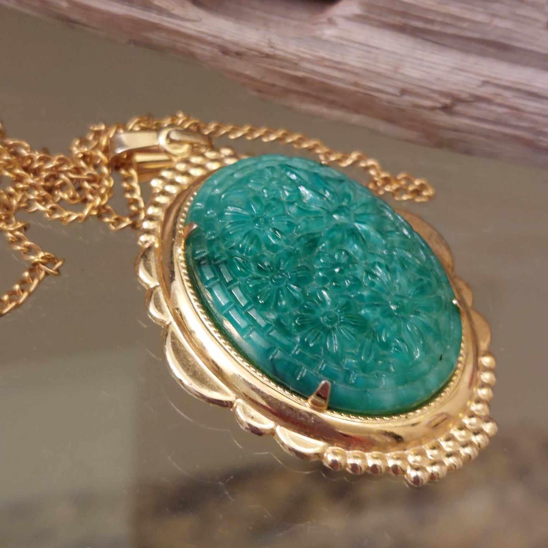 Faux Carved Resin Peking Style Pendant Necklace, Jade Colour, Oriental ...