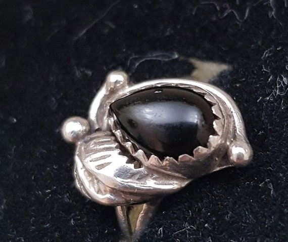 First Nations Vintage Feather Snakes Eye Onyx Stone S… - Gem