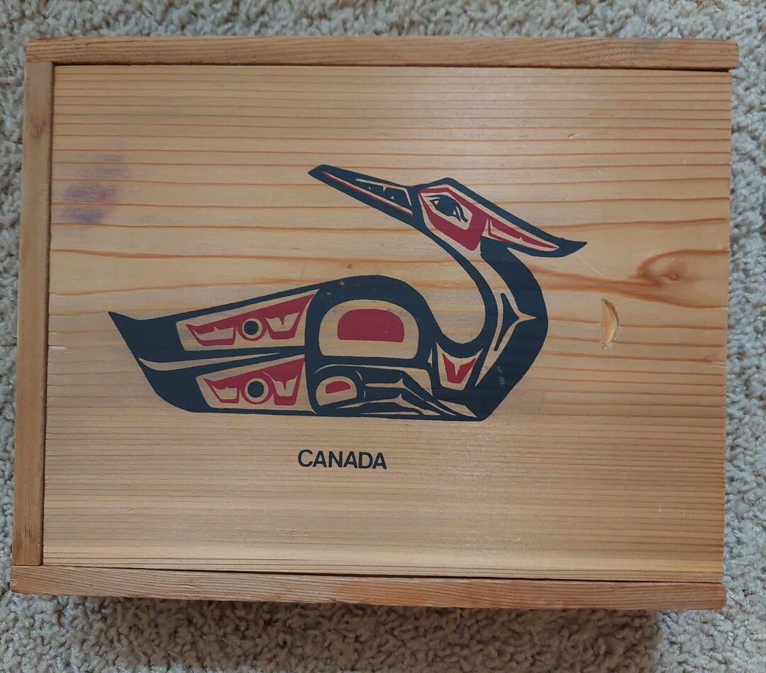 Vintage West Coast HAIDA Painted LOON Lidded Cedar Box - Etsy