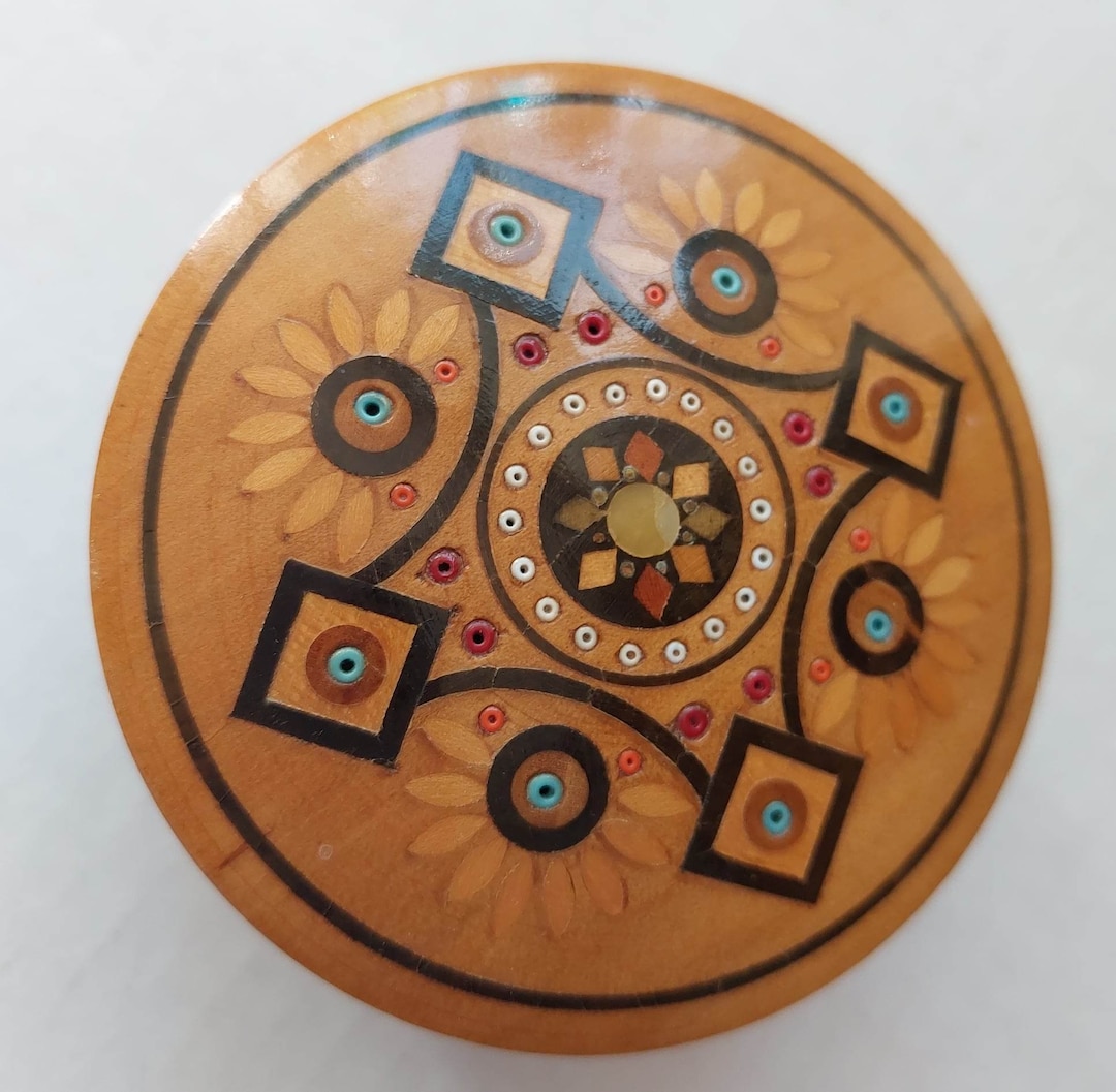 Vintage Hutsul Lidded Container Mosaic Bead ,shell & Bone Inlay ...