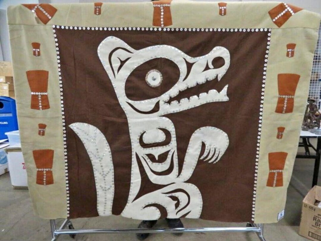 First Nations WOLF and SHIELDS Shell Button Blanket Style Wall Hanging ...
