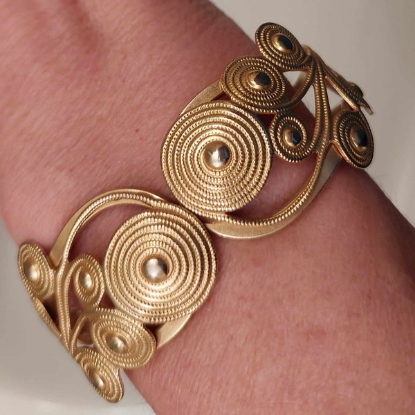 Clamper Bracelet - Etsy