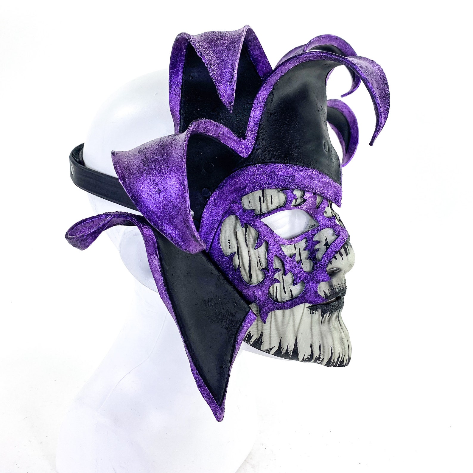 Venetian Inspired Jester Mask in Purple and Black Wearable - Etsy UK