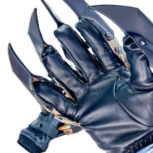 One Set of Two Handcrafted Genuine Leather Gloves With Claws in Hawk ...