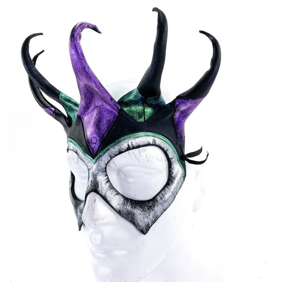 Five Point Jester Eye Mask in Purple and Green Handmade | Etsy