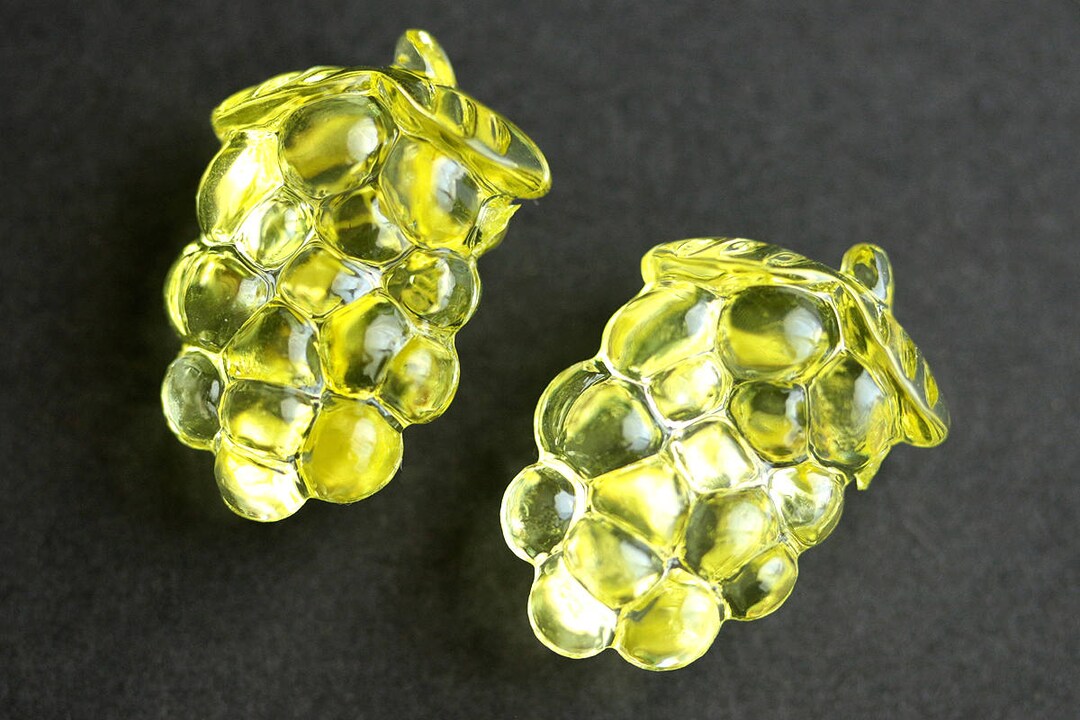 Two (2) Yellow Grape Buttons. Bunch of Grapes Yellow Buttons. Clear ...