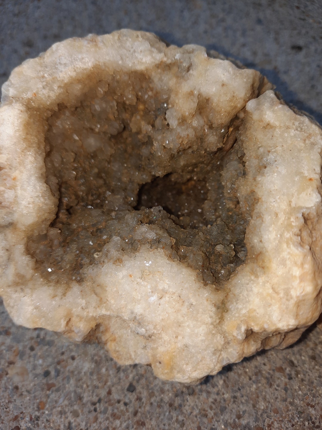 Tennessee/kentucky Crystal Geode Lot 6 Lbs 4 PC Large - Etsy