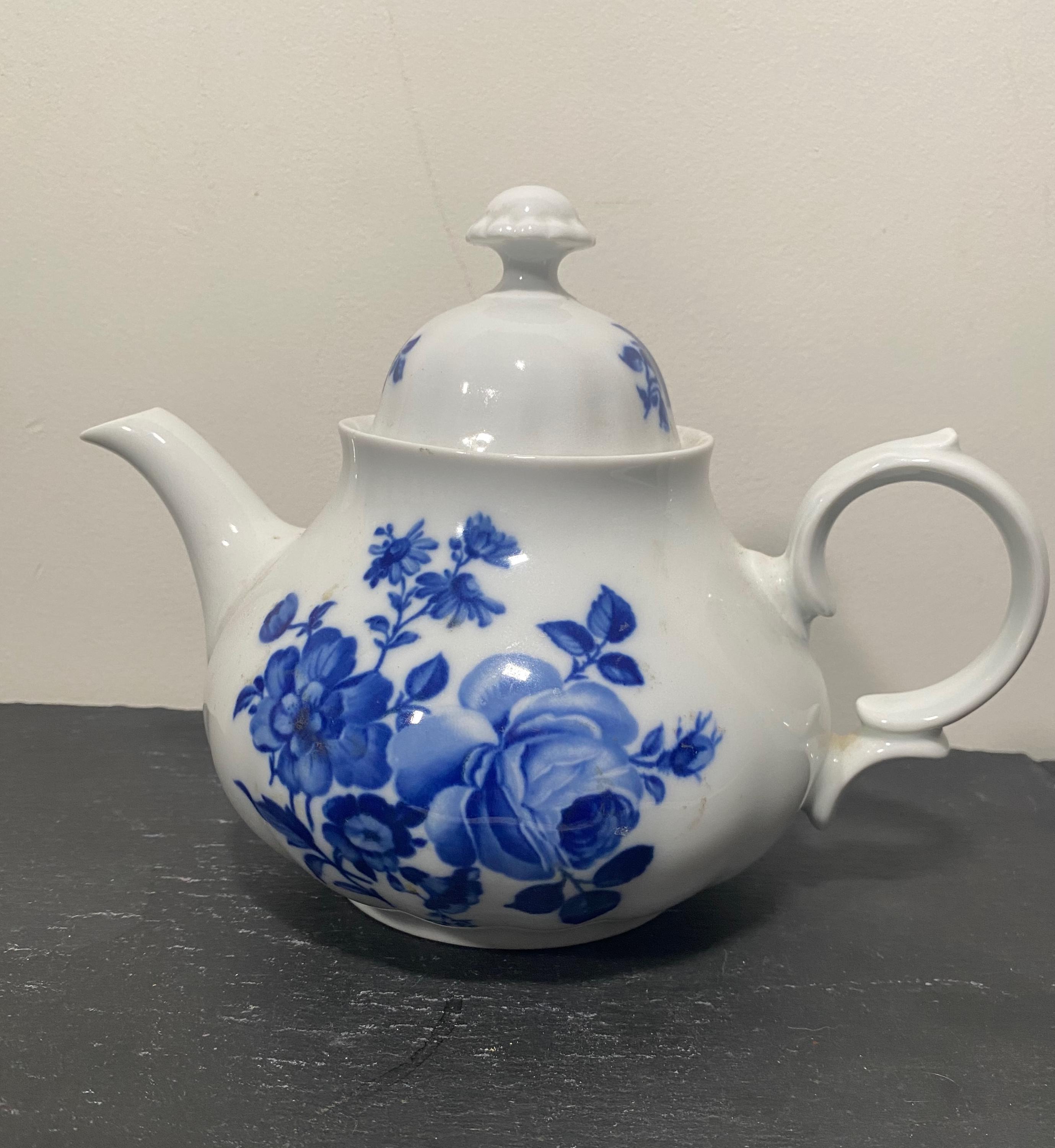 Vintage Wunsiedel Bavaria Blue & White Floral Porcelain Teapot – Made ...